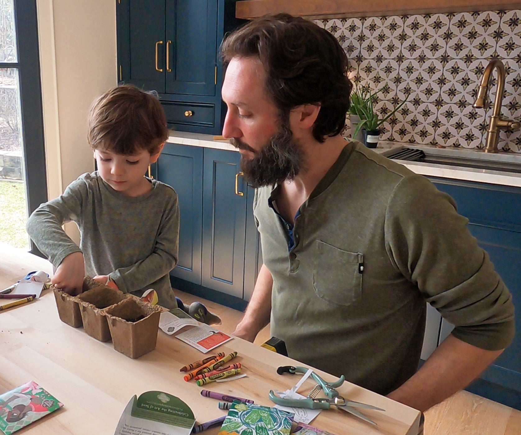 Father's Day Gift Guide: Unique Gifts for Dad